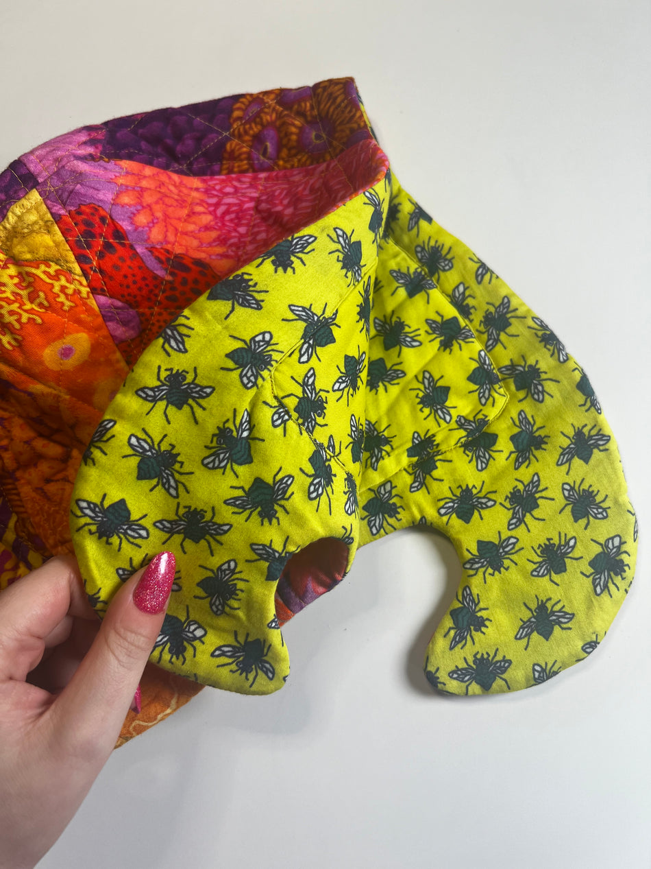 Dutch bonnet * Beautiful Genius by Jordan Piantedosi