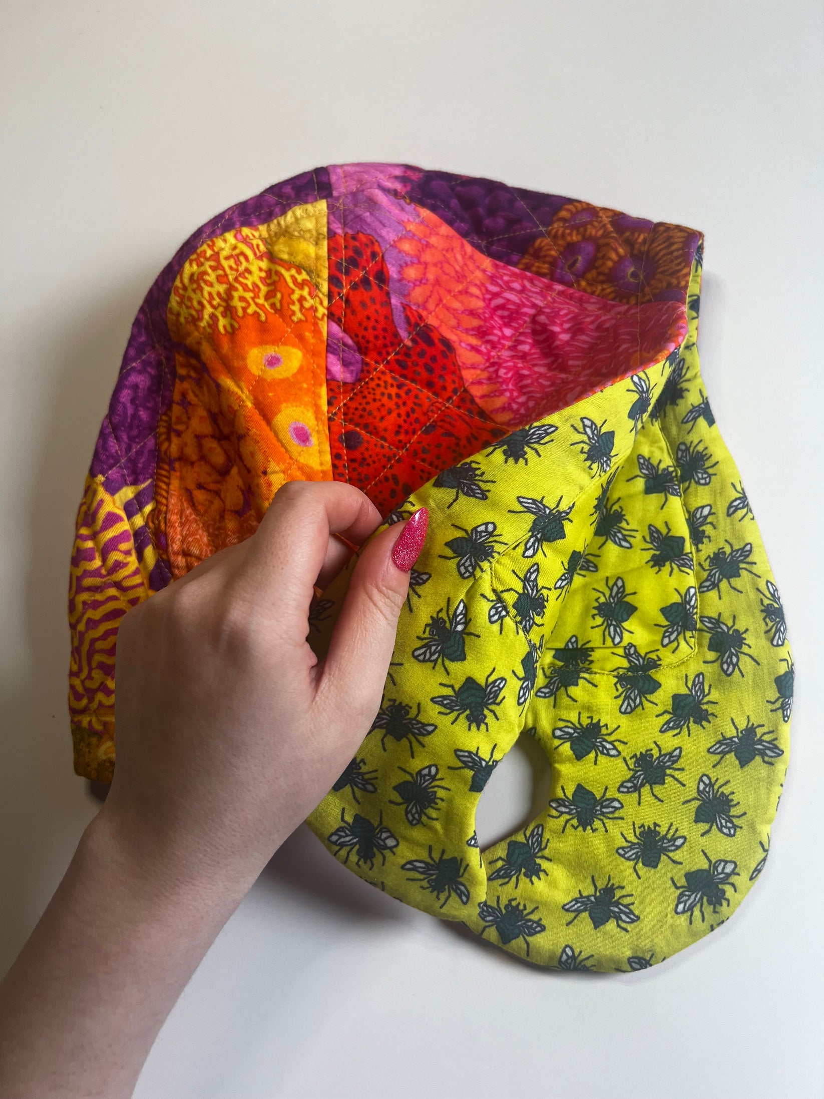 Dutch bonnet * Beautiful Genius by Jordan Piantedosi